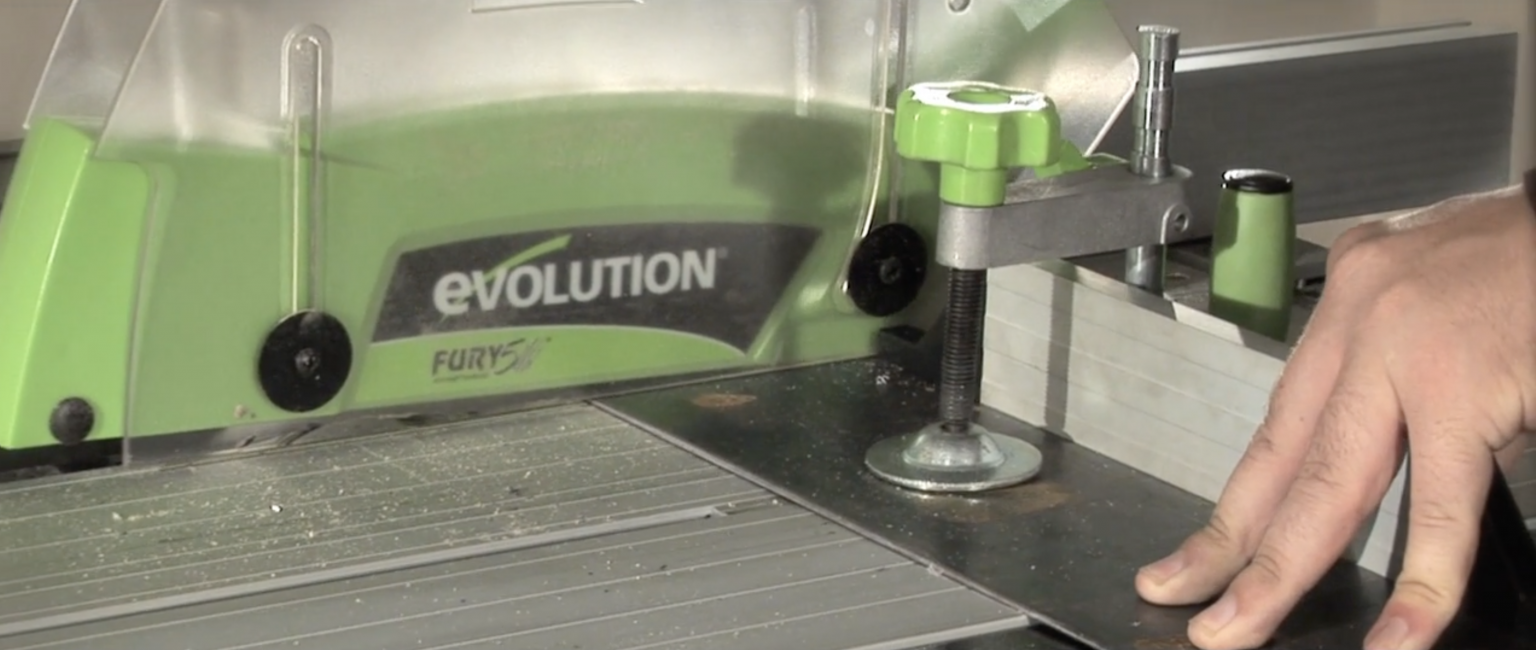 Scie sur table Evolution Fury 5-S : que vaut-elle ? - Guide outillage